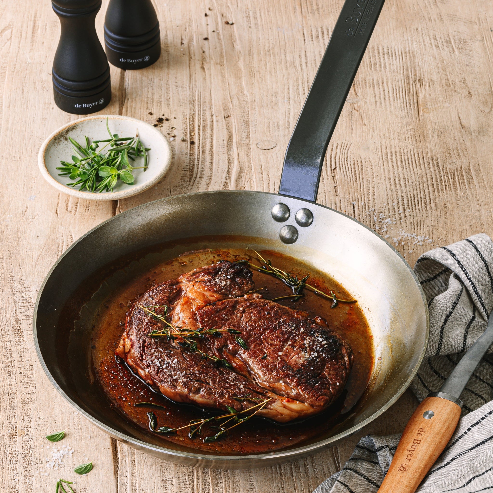 MINERAL B Carbon Steel Fry Pan | de Buyer USA